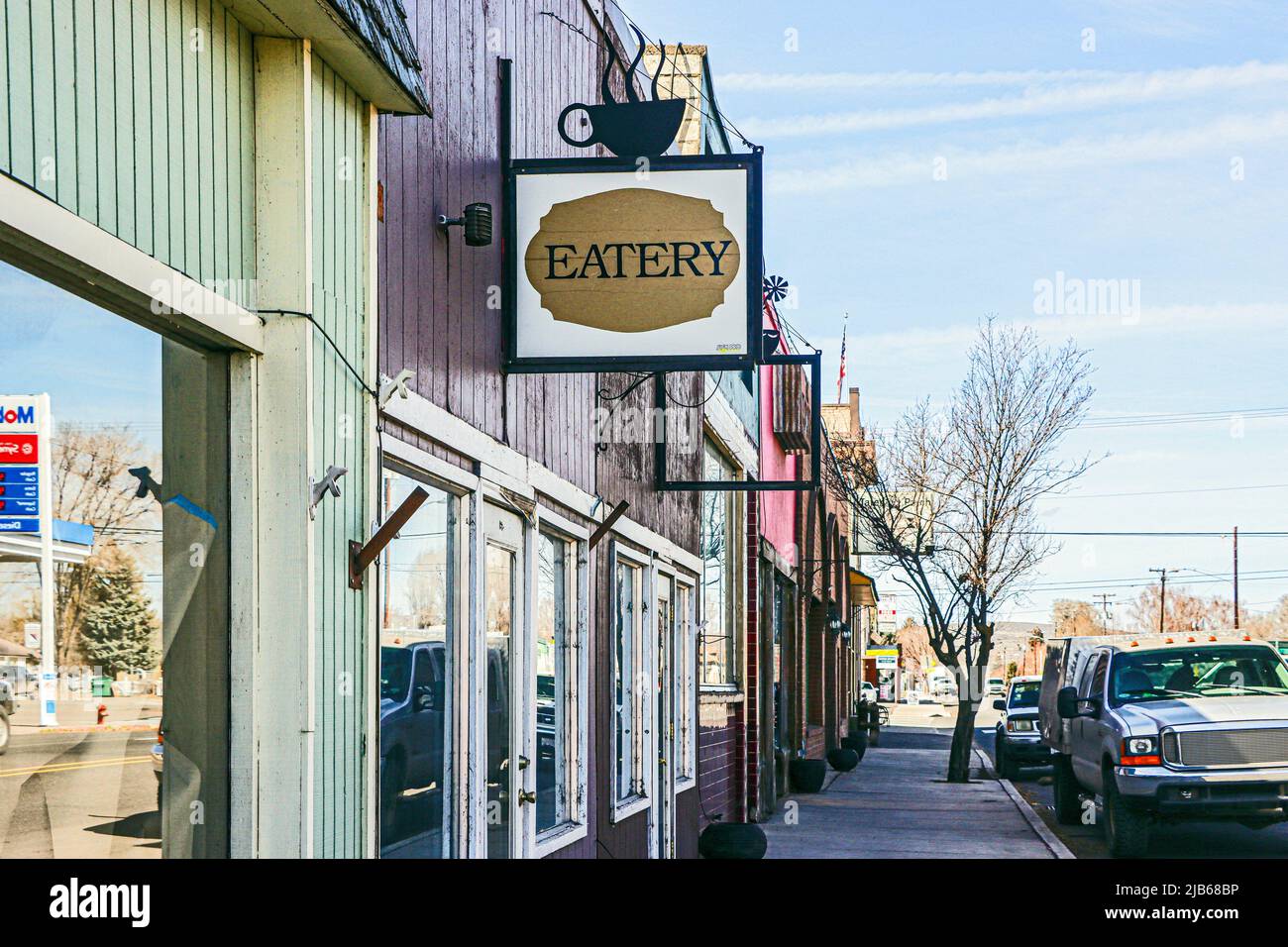 Merrill Oregon Hardware Store at Ida Whitford blog