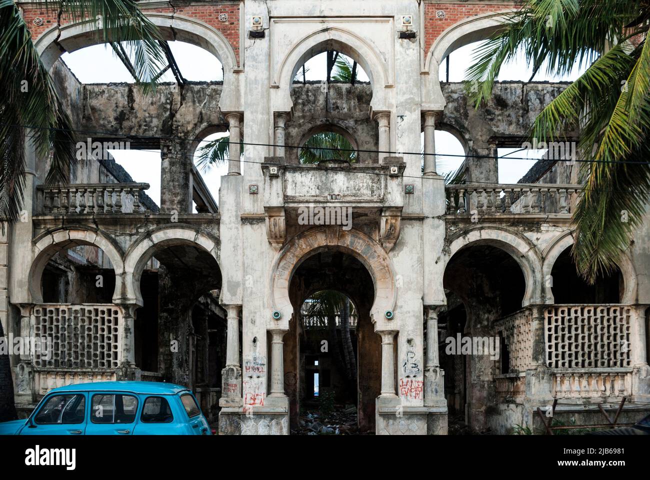 Malagasy building hi-res stock photography and images - Alamy