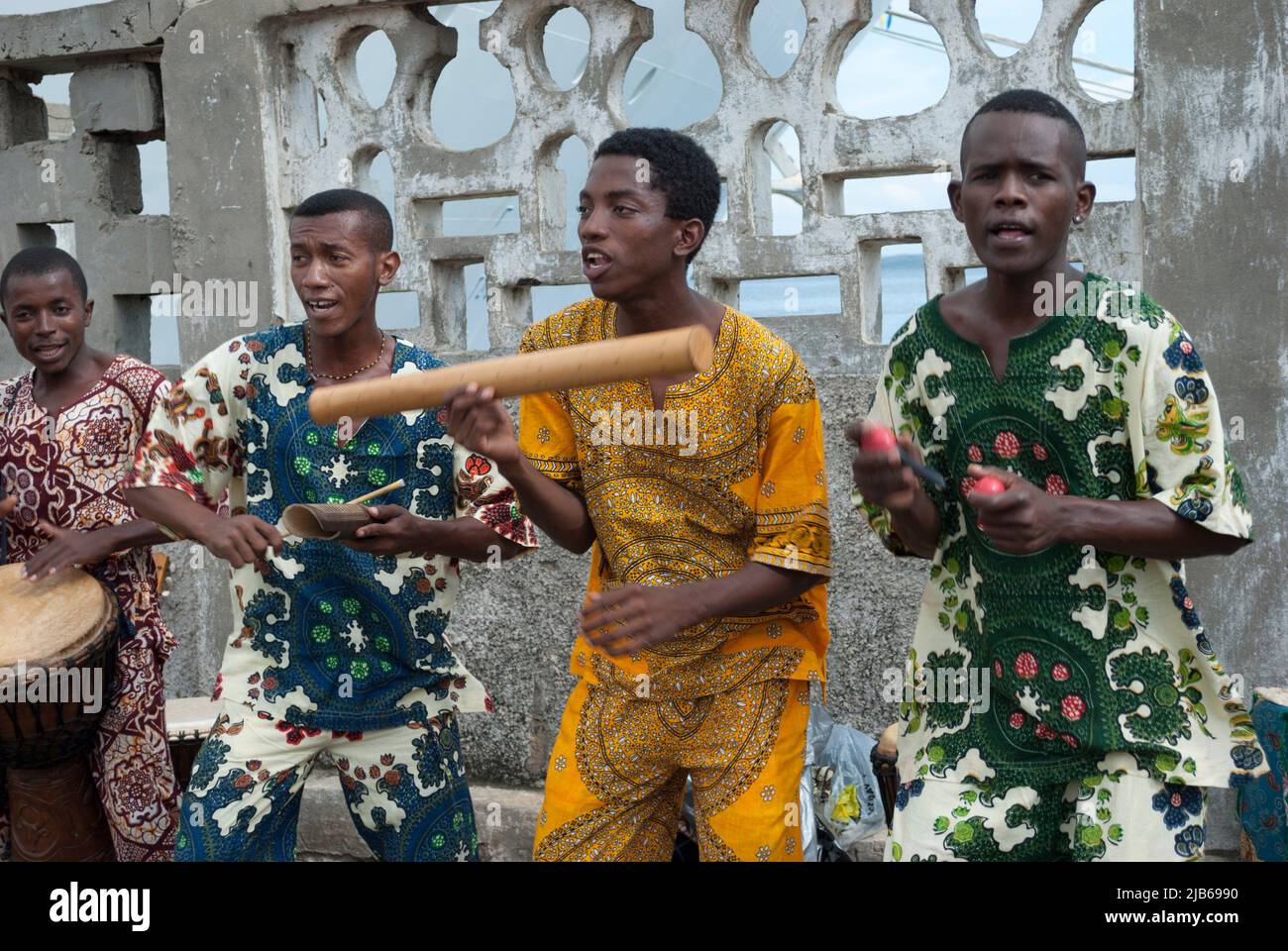 Malagasy musician hi-res stock photography and images - Alamy