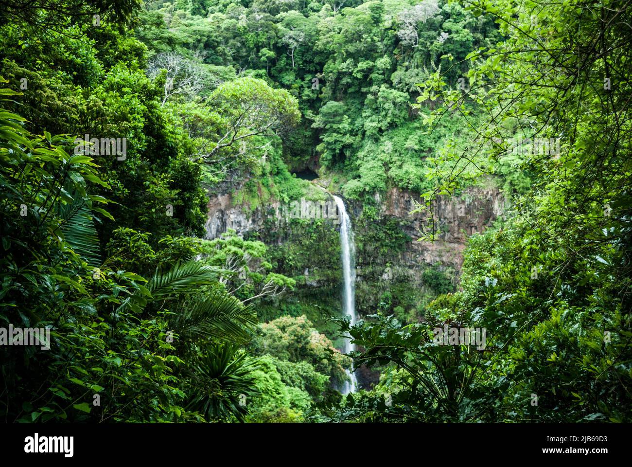 Amber mountain waterfall hi-res stock photography and images - Alamy