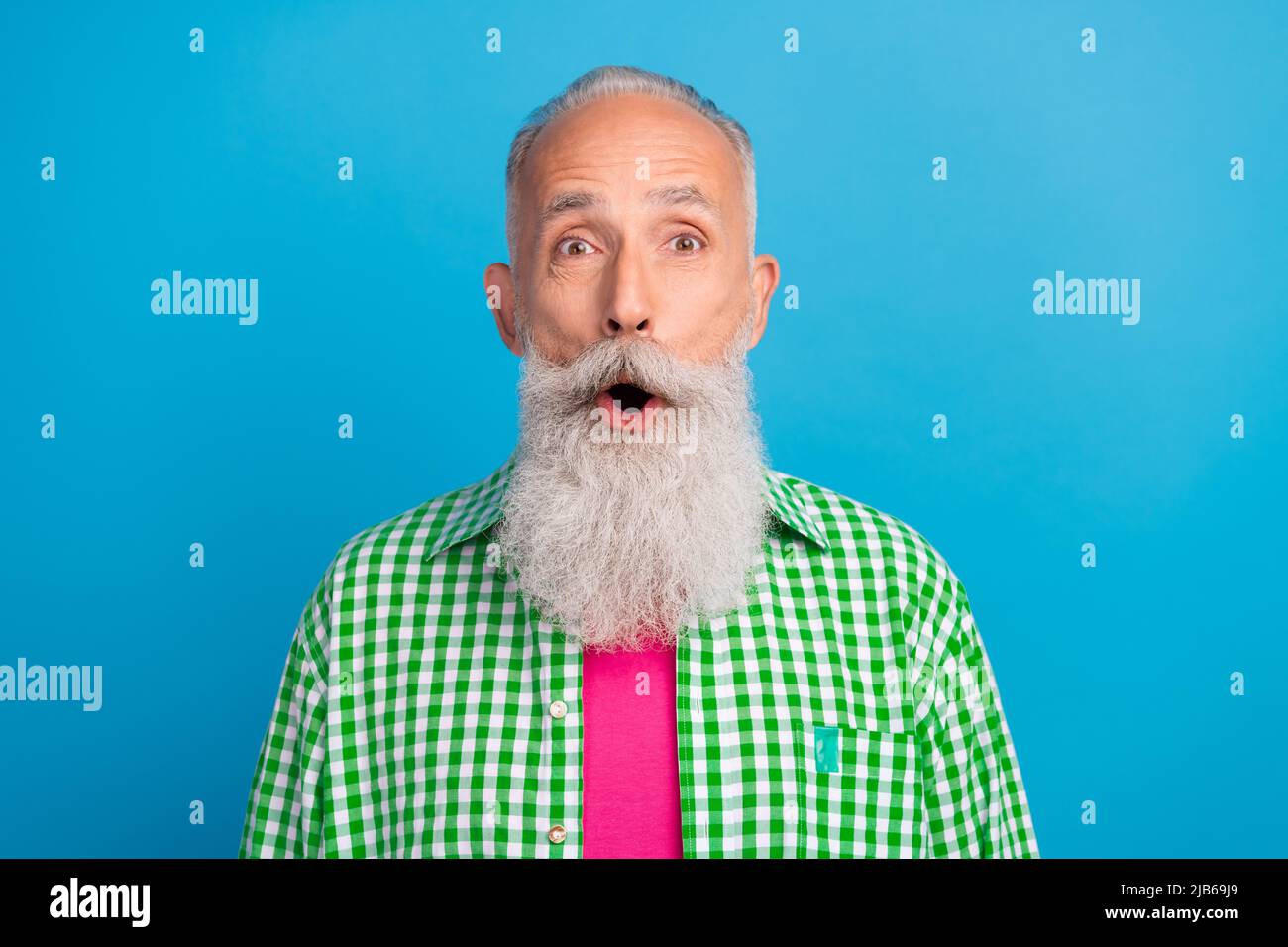 Photo of astonished shocked aged man open mouth stare speechless camera ...