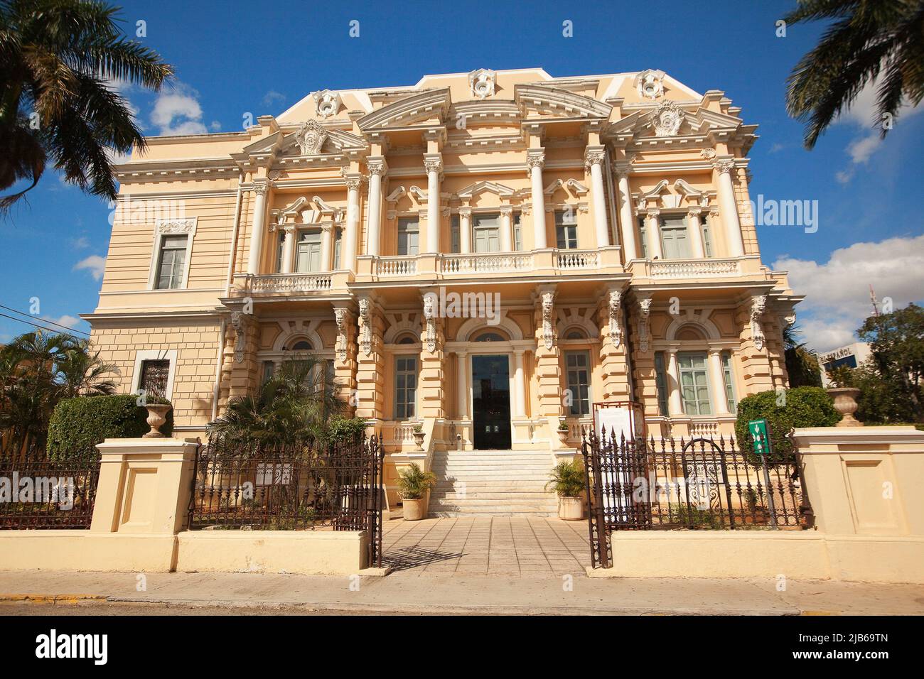 Palacio canton merida hi-res stock photography and images - Alamy