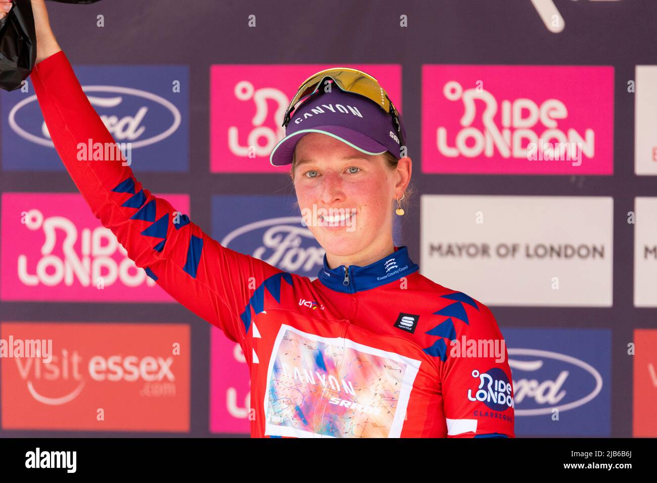 Alice Barnes of team Canyon/SRAM Racing won the Best British Rider ...