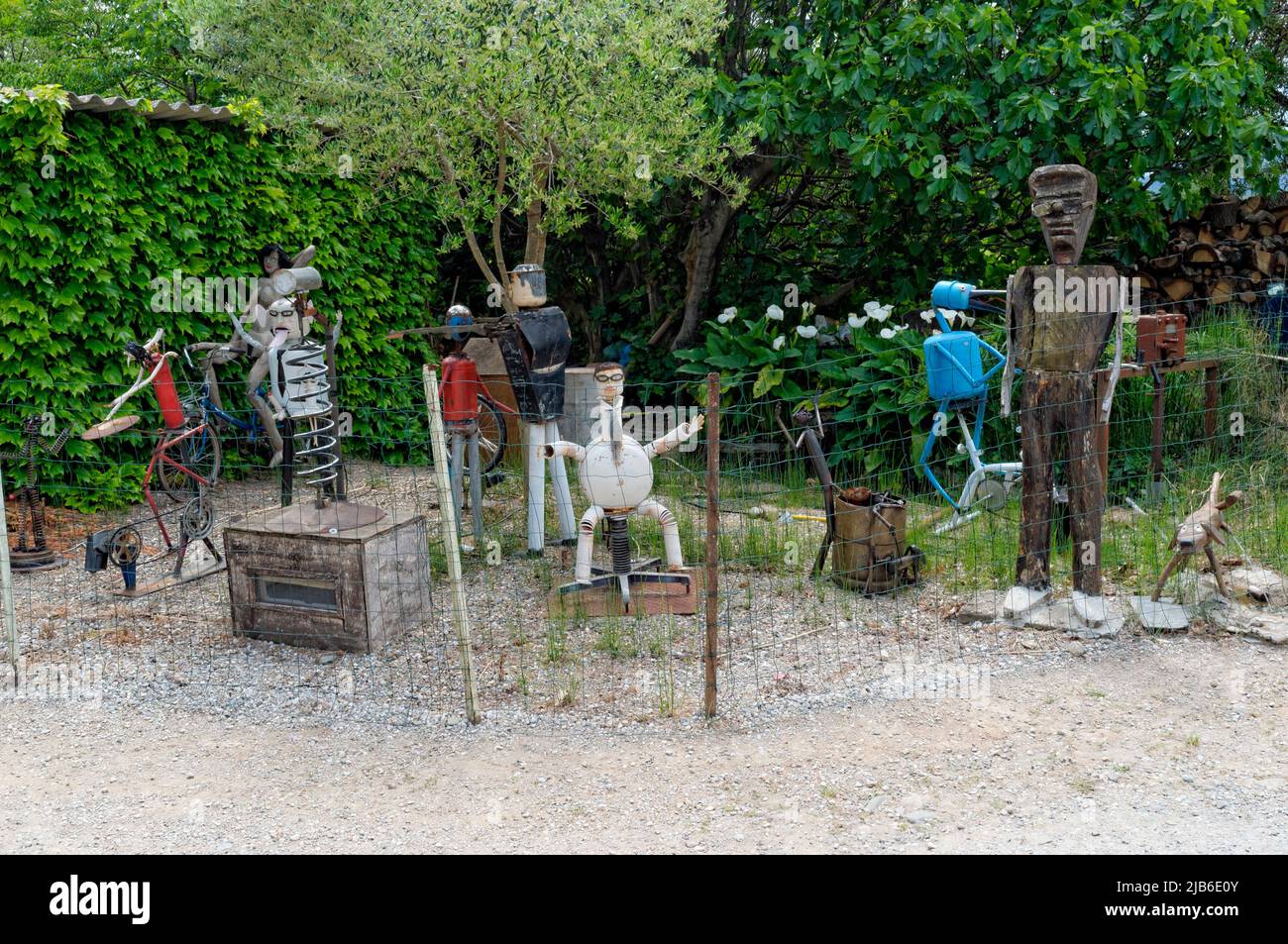 The Canal-du-Midi, lock of the Aiguille. Works by lock artist Joël ...