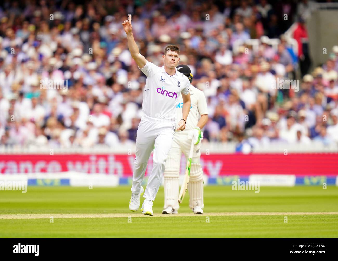 Matthew potts kane williamson hi-res stock photography and images - Alamy