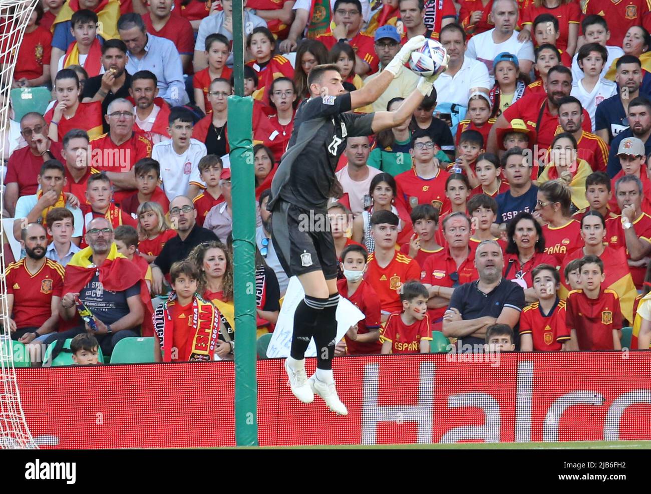 Unai Simon of Spain during the UEFA Nations League, League A - Group A2 ...