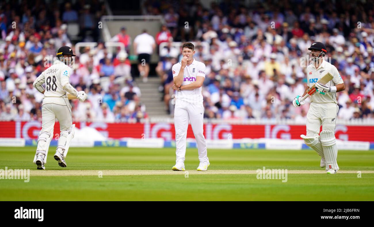 England's Matthew Potts during day two of the First LV= Insurance Test ...