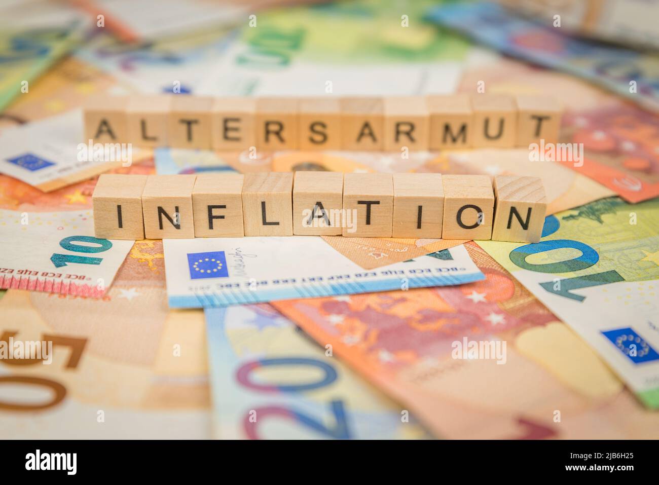The word inflation - and old age poverty - in German for old age ...