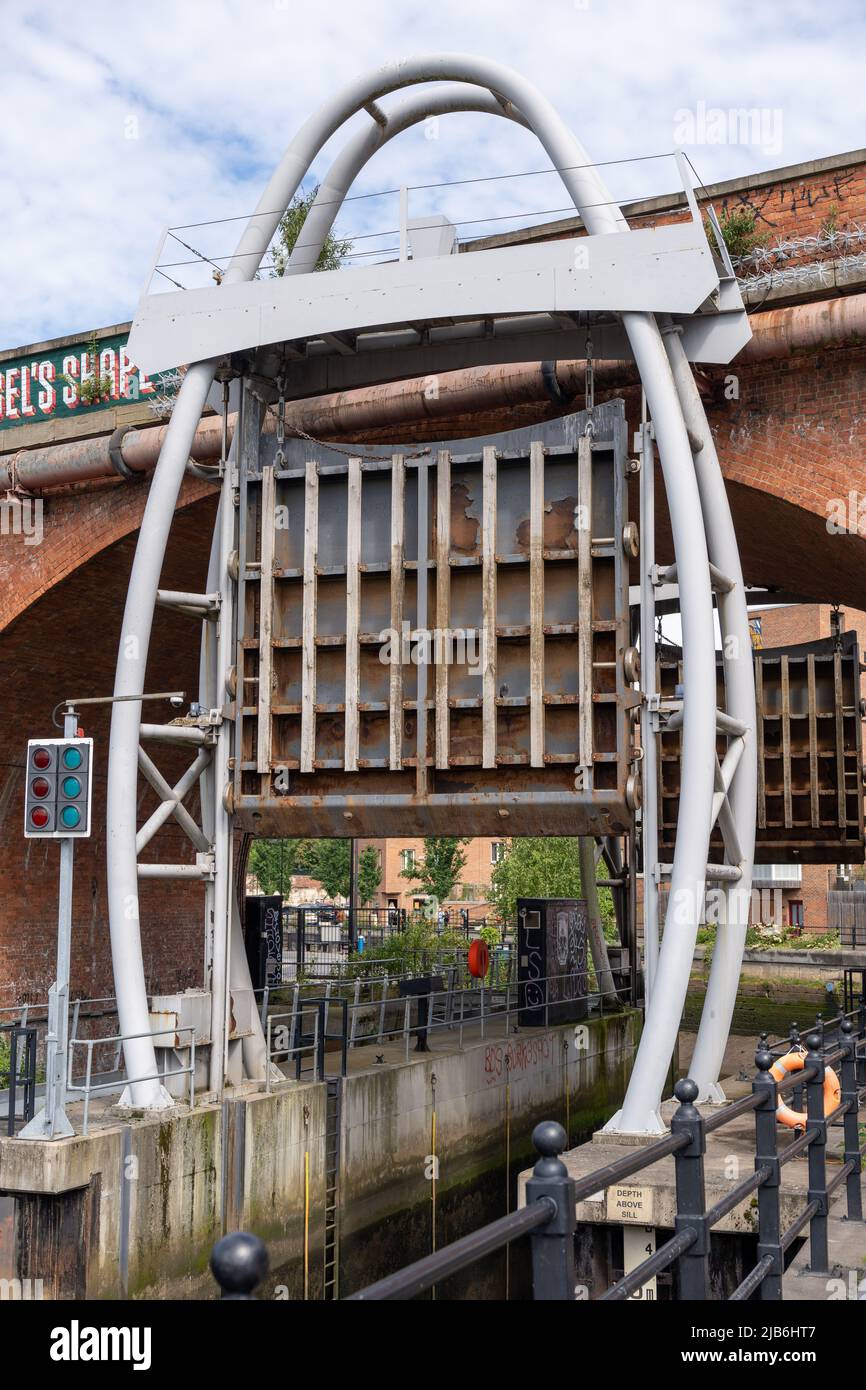 The Ouseburn barrage, on the river opposite The Tyne Bar public house ...