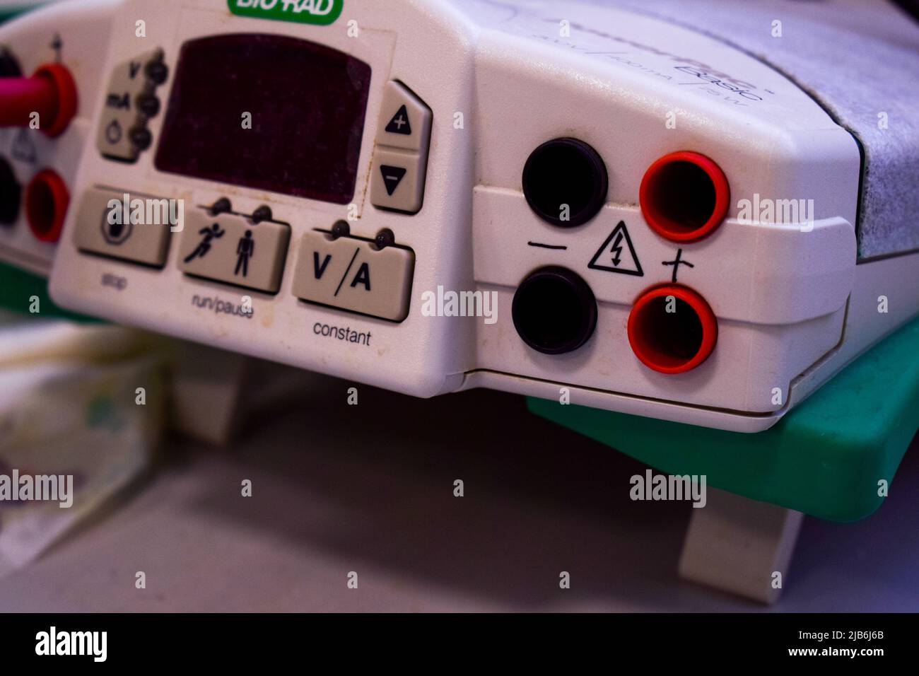 Western blot equipment on cell tissue laboratory Stock Photo - Alamy