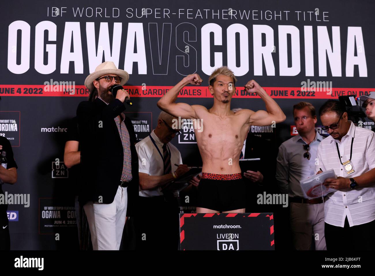 Kenichi ogawa hi-res stock photography and images - Alamy