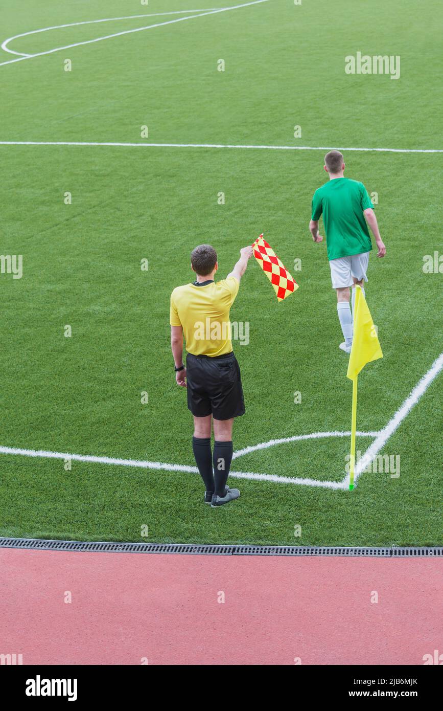 Referee from the sidelines of a soccer game Stock Photo - Alamy