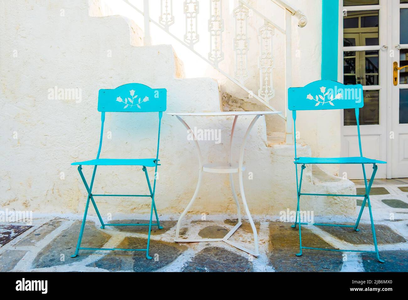 Ancient greek chairs hi-res stock photography and images - Alamy