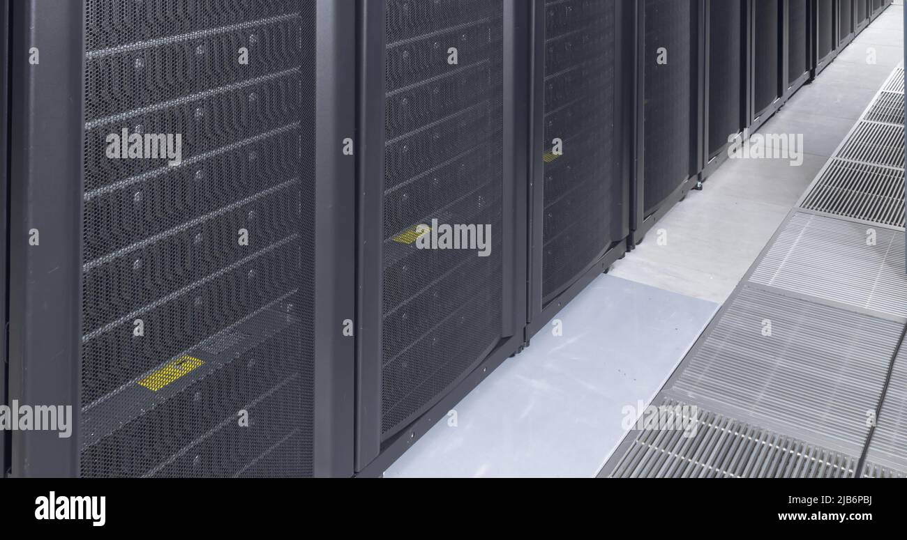 Image of empty corridor with row of computer servers Stock Photo - Alamy