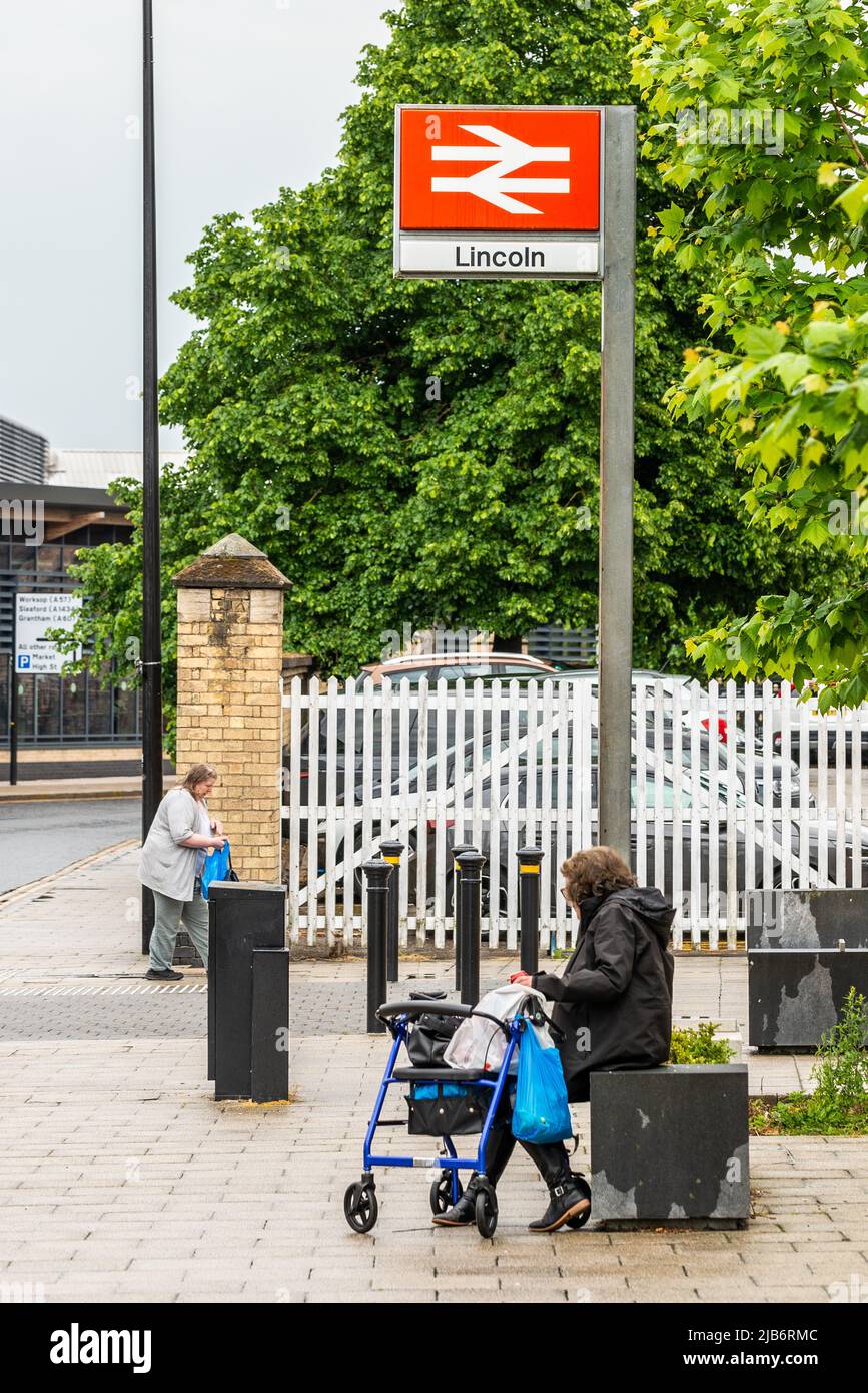Signpost railway hi-res stock photography and images - Alamy