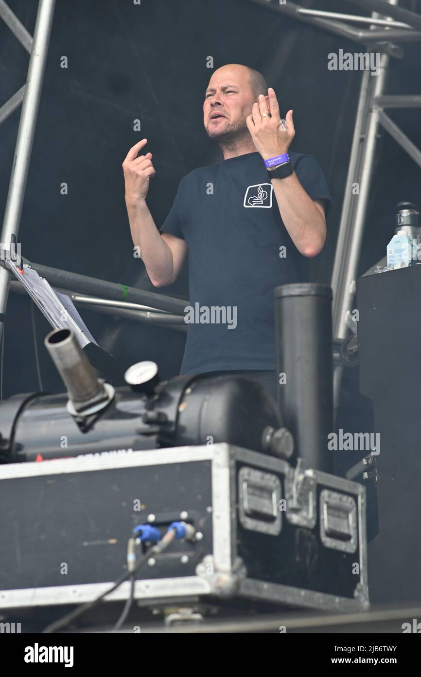 Tom aspaul hi-res stock photography and images - Alamy