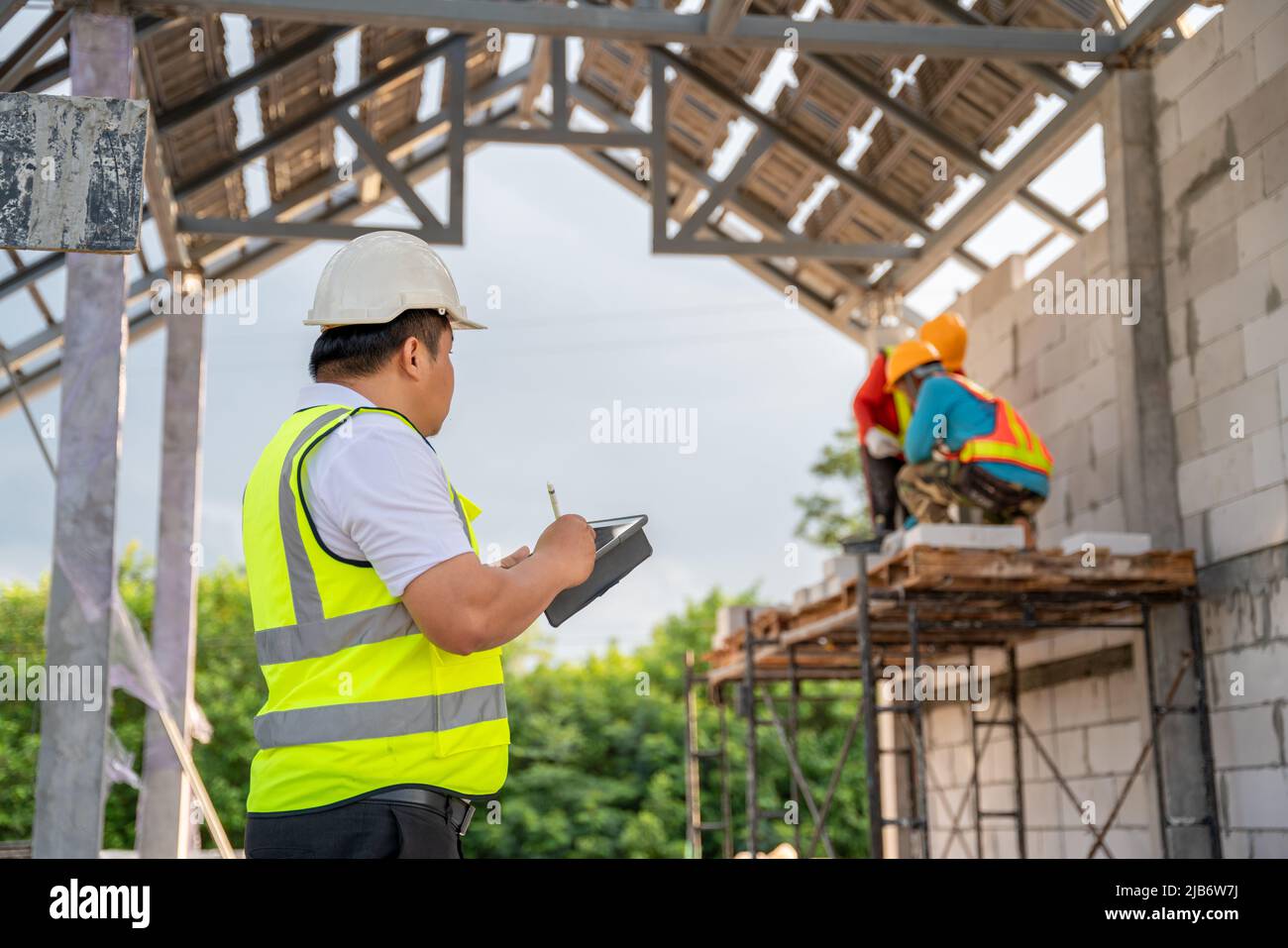 Adult supervising hi-res stock photography and images - Alamy
