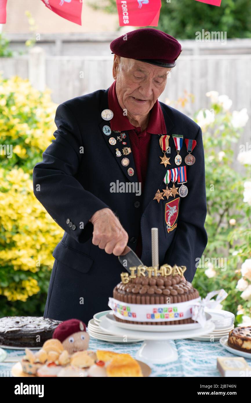 WWII veteran Alec Hall celebrating his 100th birthday with family and ...