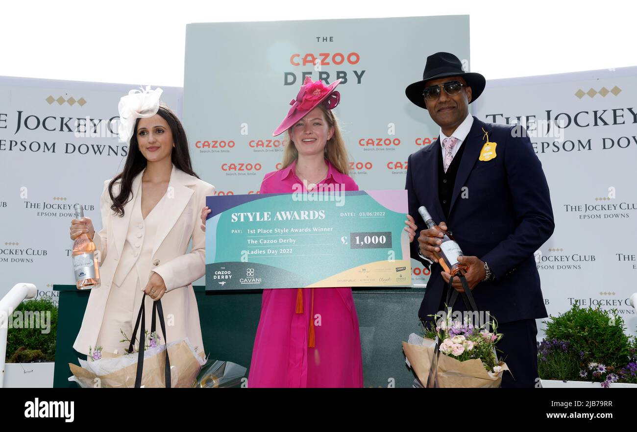 Cara Lahnstein (centre) poses for photographers after winning the Cazoo ...