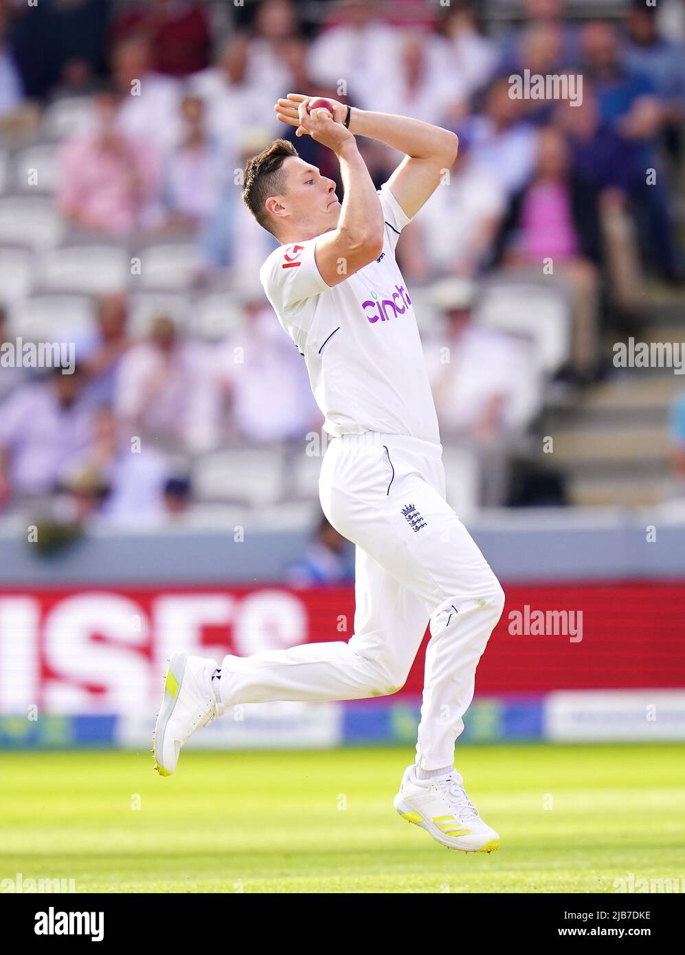 England's Matthew Potts during day two of the First LV= Insurance Test ...