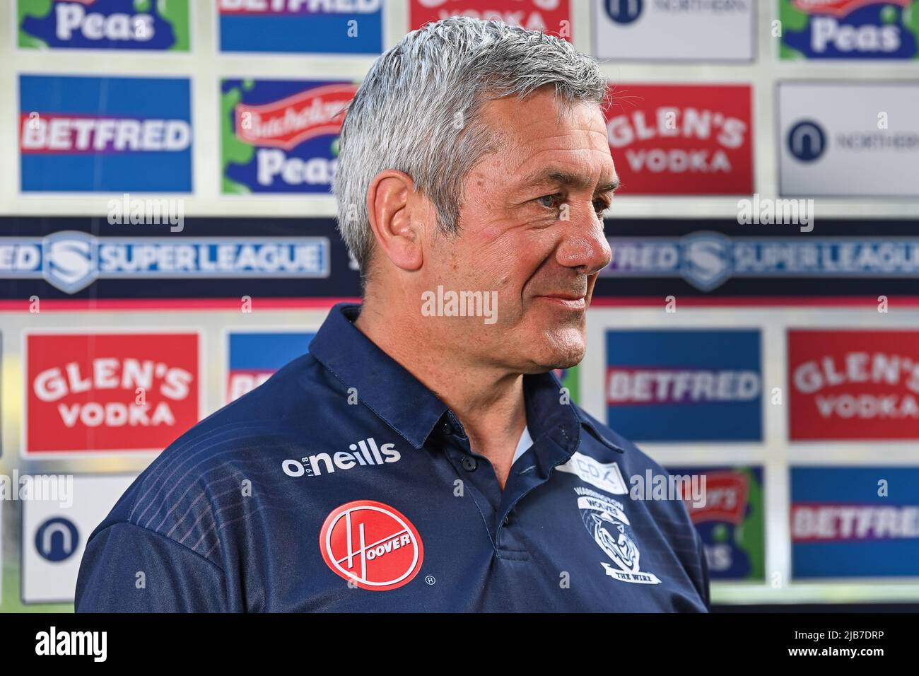 Daryl Powell Head Coach of Warrington Wolves during the pre match ...