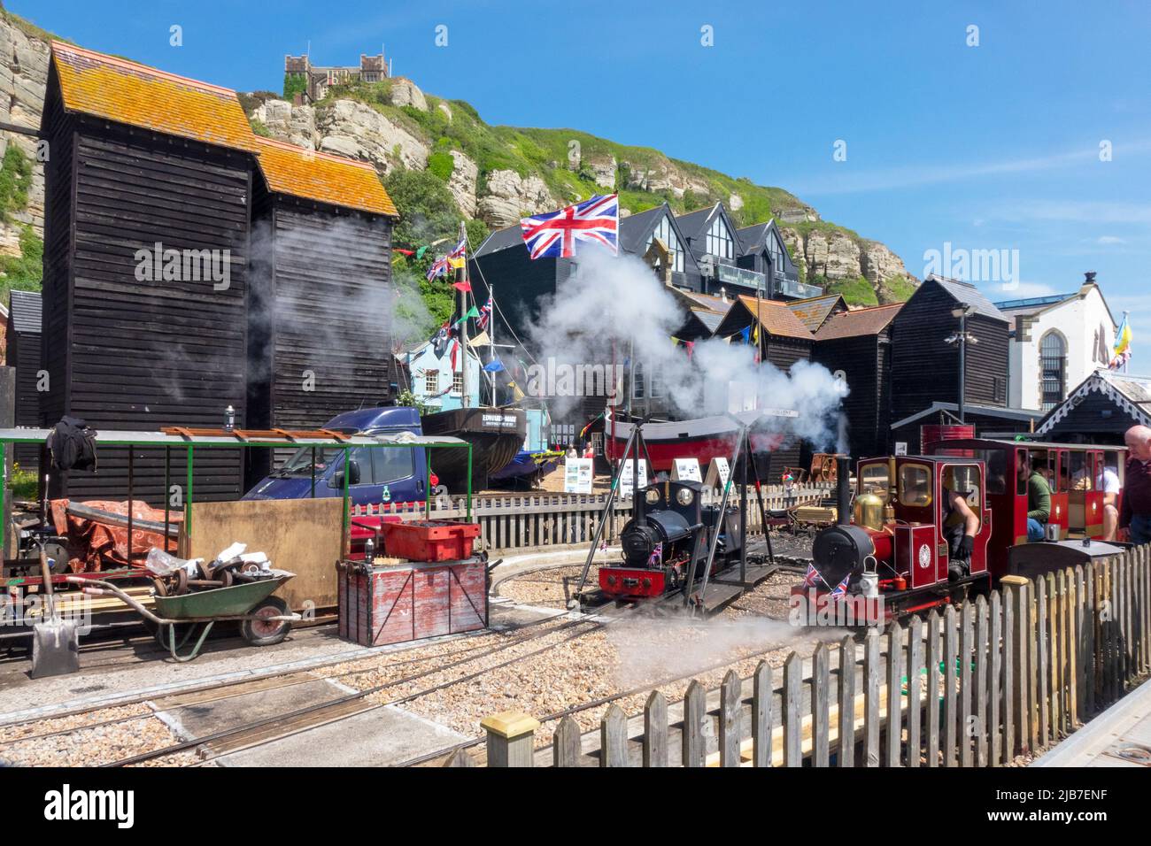 Seaside railway track hi-res stock photography and images - Alamy