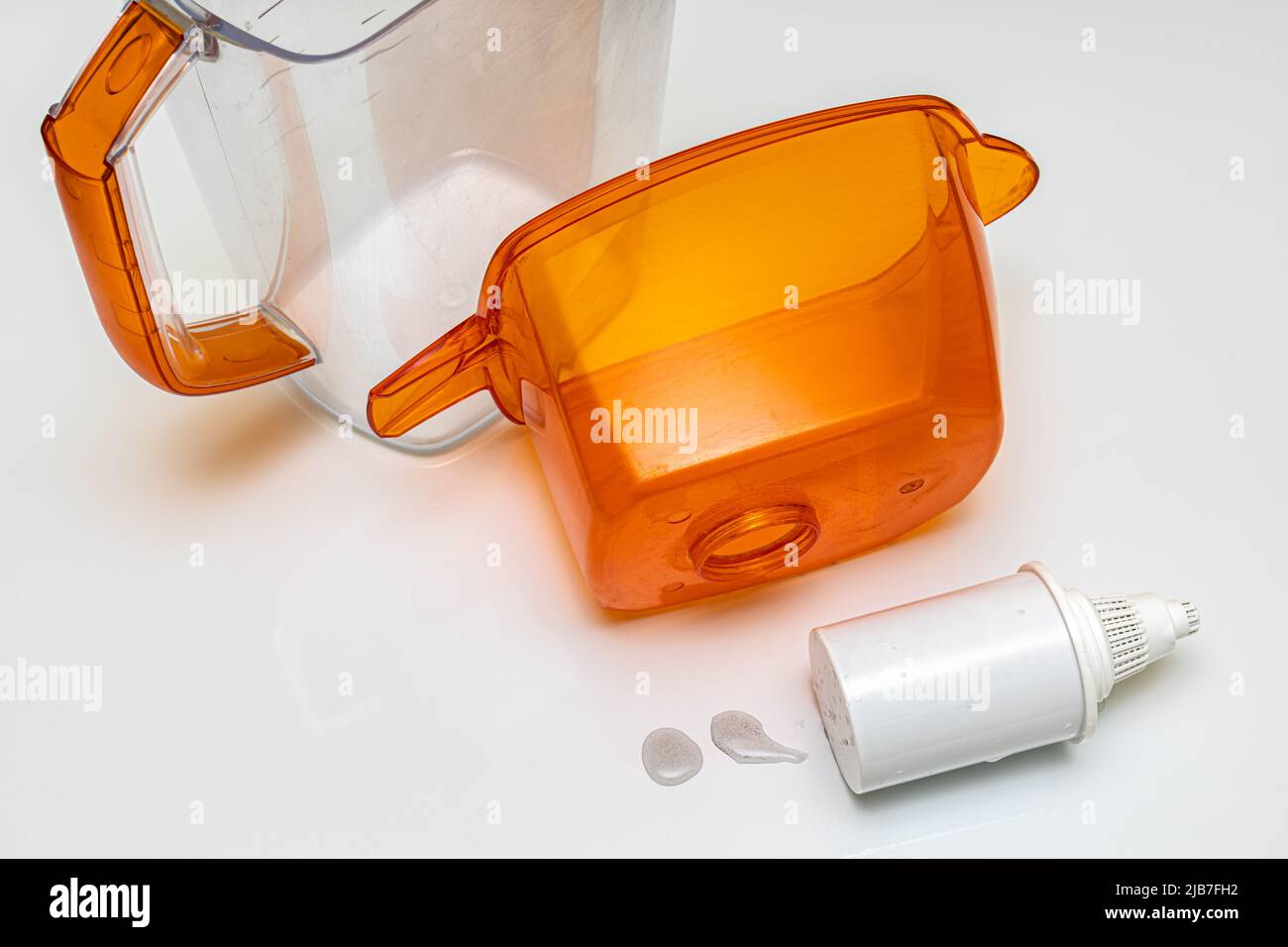 Simple water filter hi-res stock photography and images - Alamy