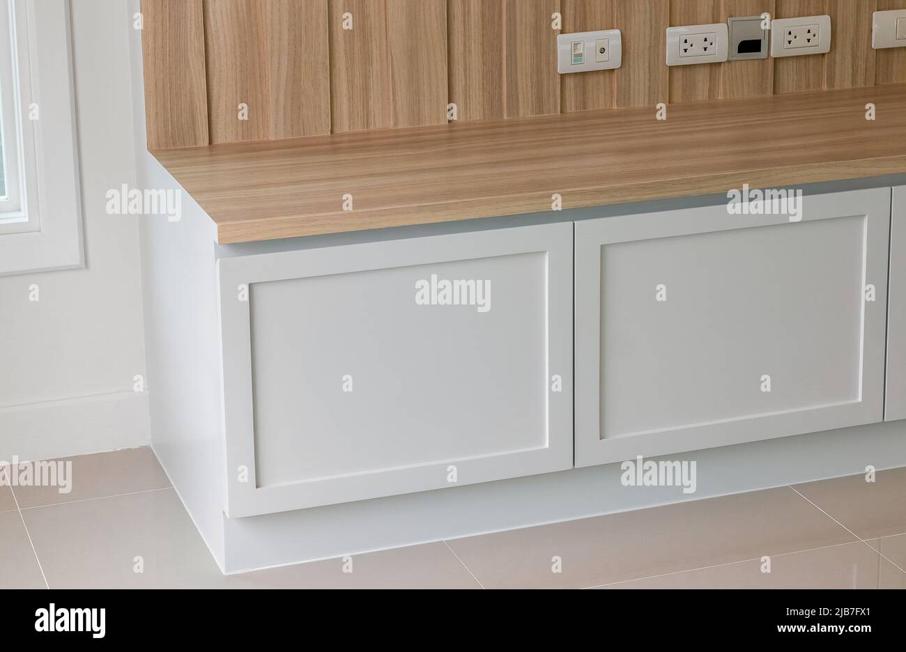 Kitchen cabinets in studio hi-res stock photography and images - Alamy