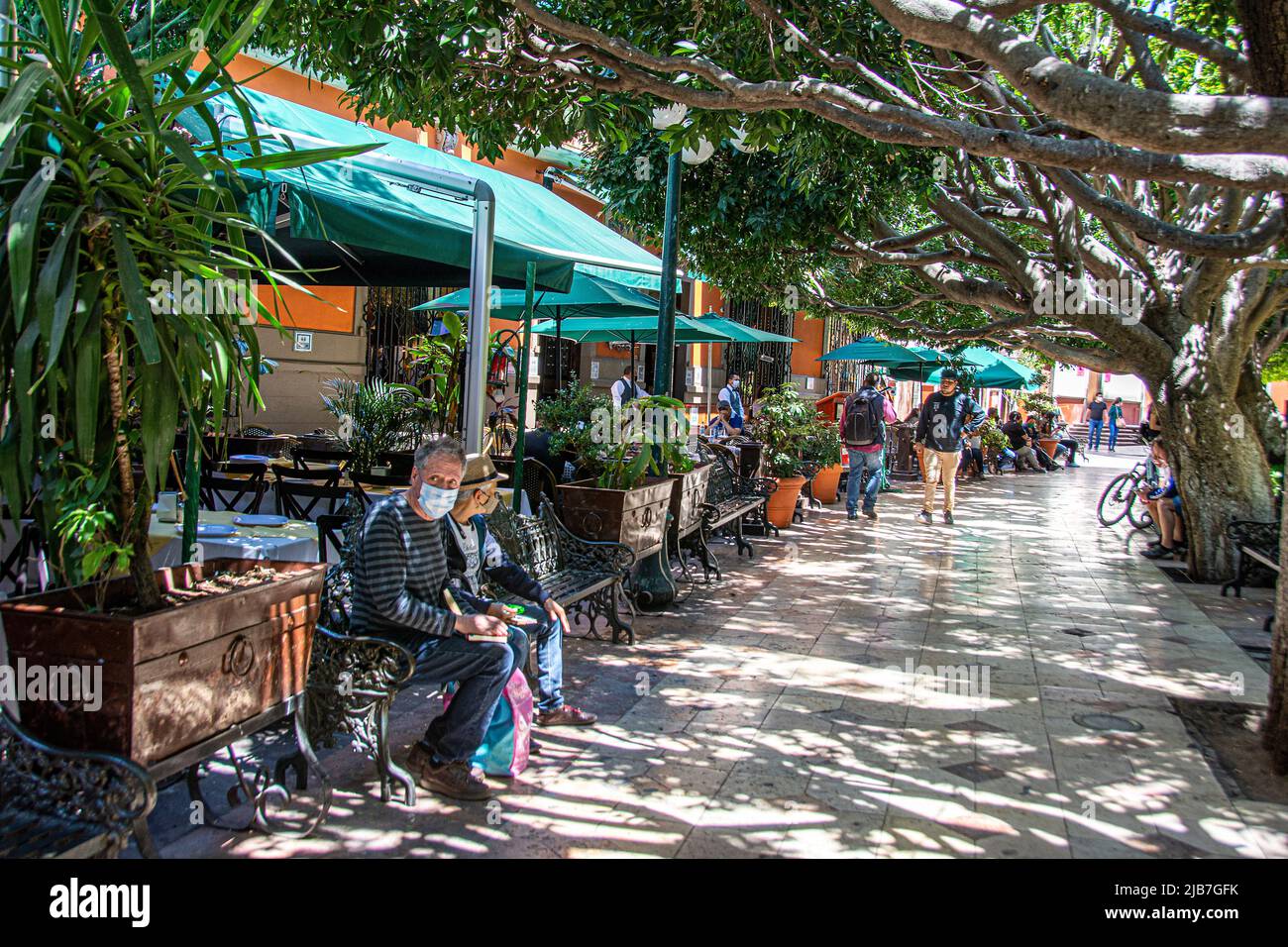 A walk way in the city center, Guanajuato, Mexico Stock Photo - Alamy