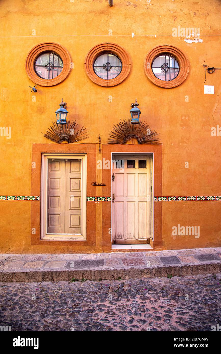 Architecture colonial three 3 port hole window windows two doors hi-res ...