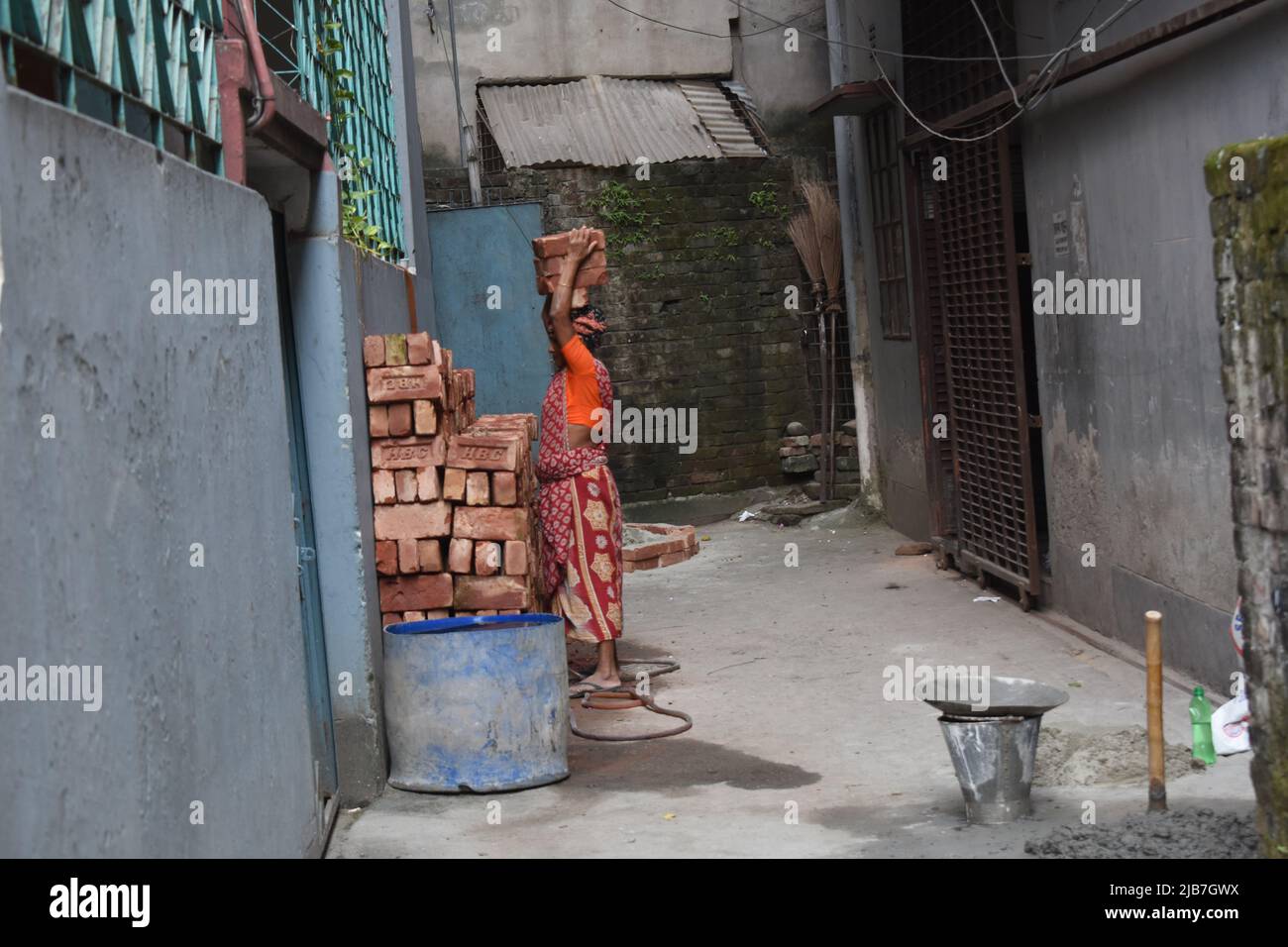 Female worker best photograph hi-res stock photography and images - Alamy