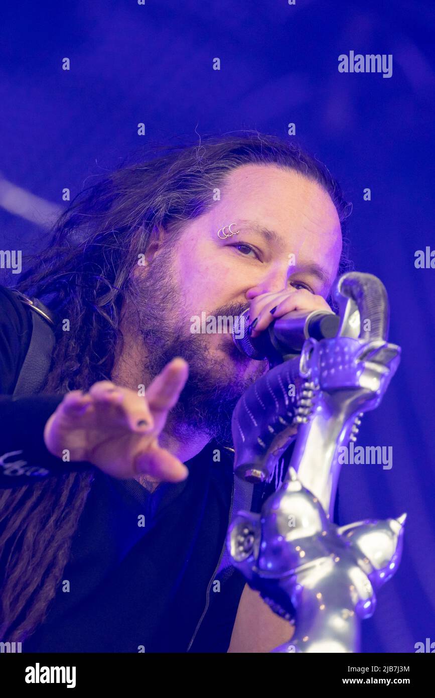 Korn fans hi-res stock photography and images - Alamy