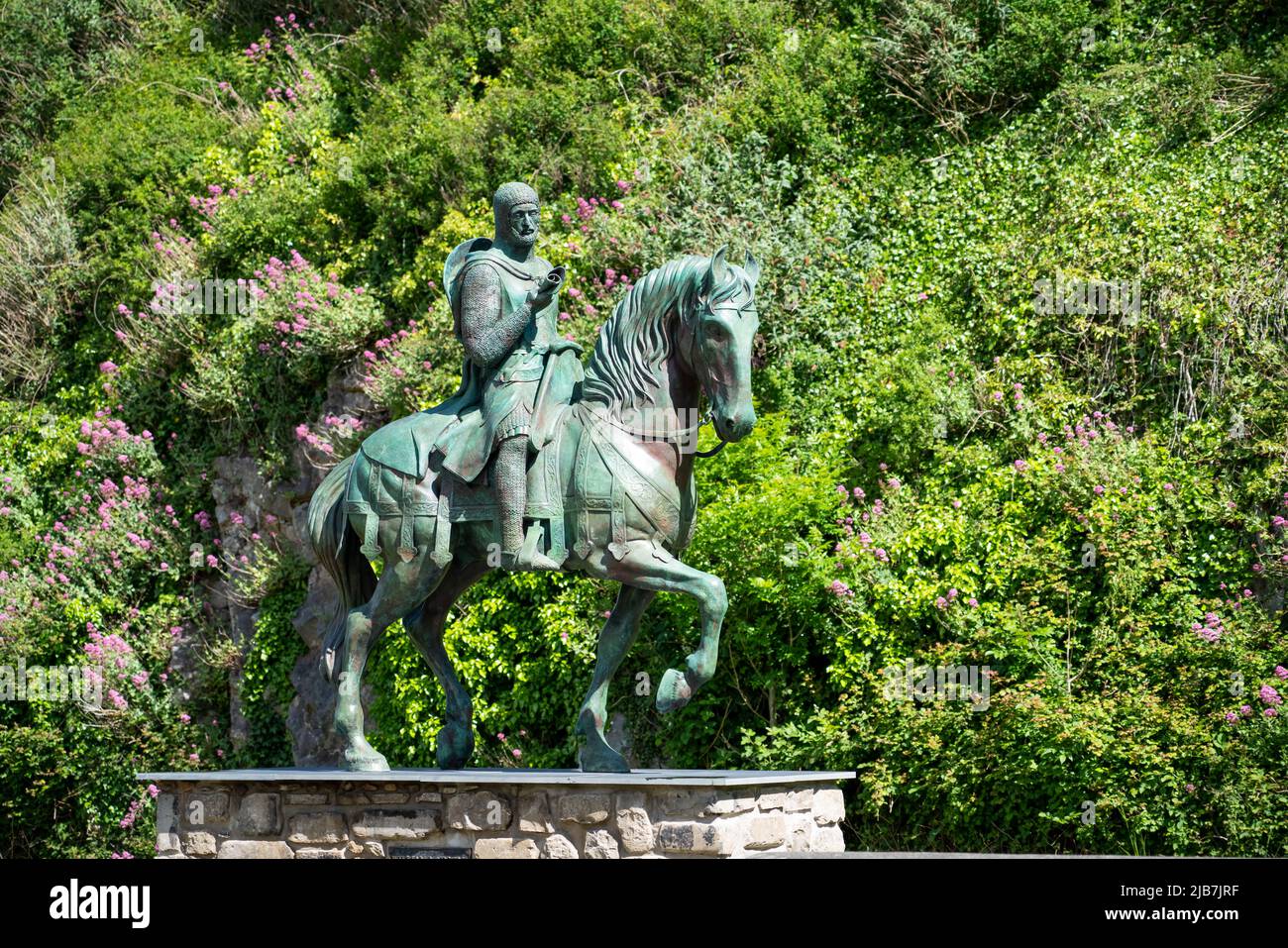 a life size bronze statue William Marshall 1st Earl of Pembroke, a ...