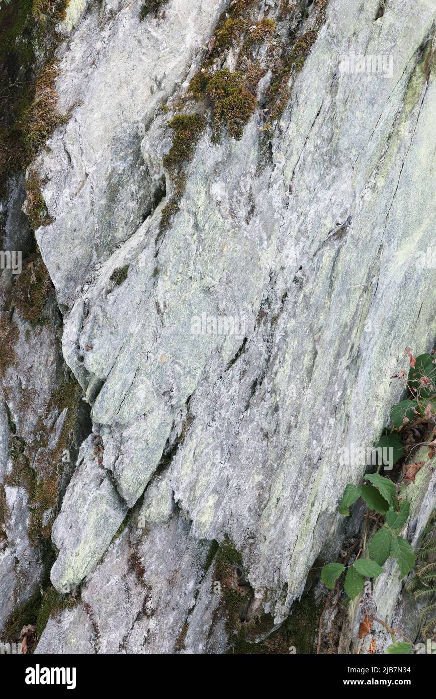 Layered lines in stone hi-res stock photography and images - Alamy