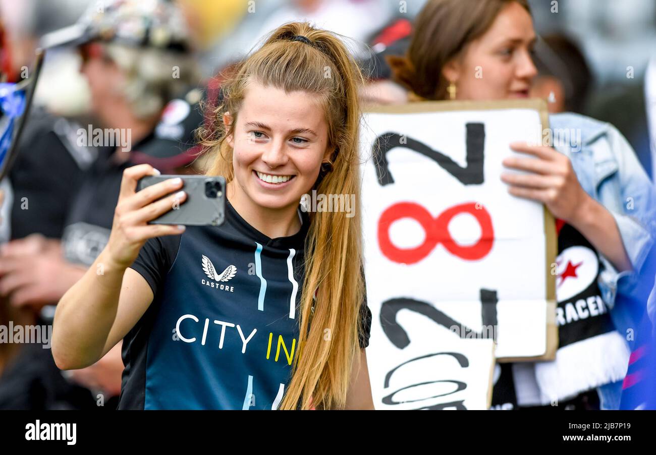 Zoe harrison rugby player hi-res stock photography and images - Alamy