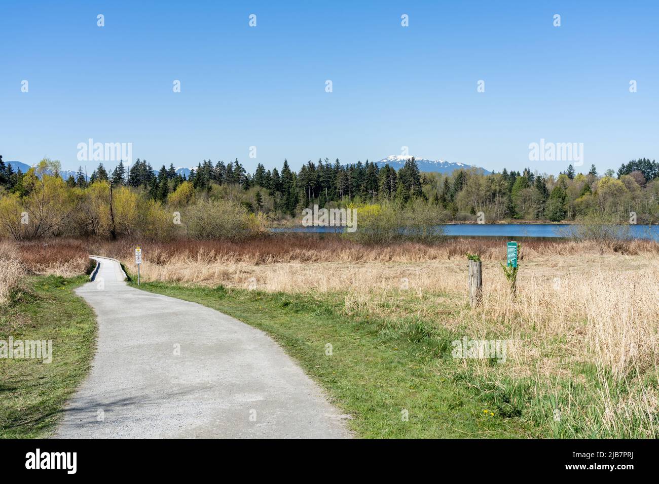 Deer Lake Park walking trails. Burnaby, British Columbia, Canada Stock ...