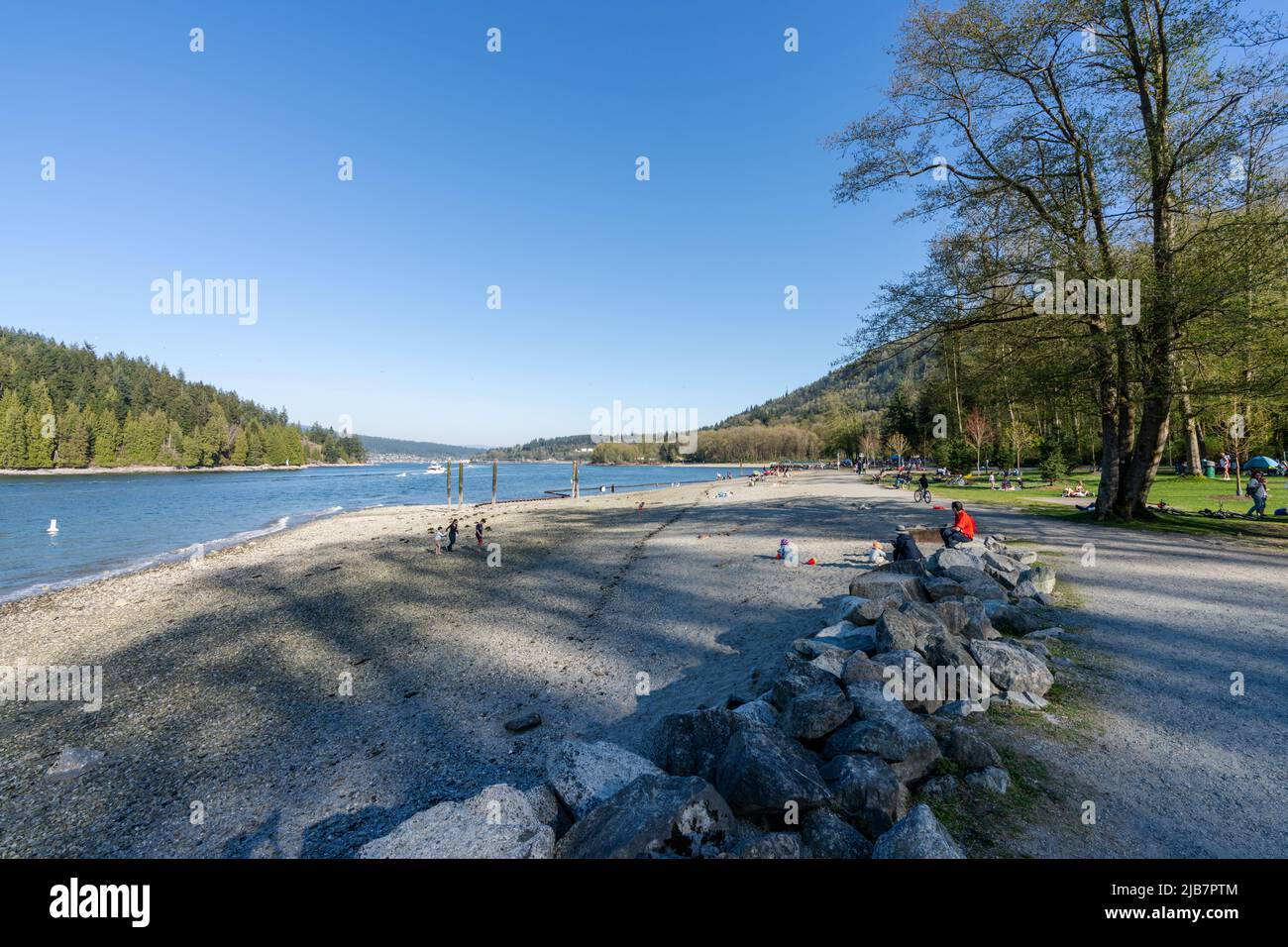 Sunny scenery marine bay beach hi-res stock photography and images - Alamy