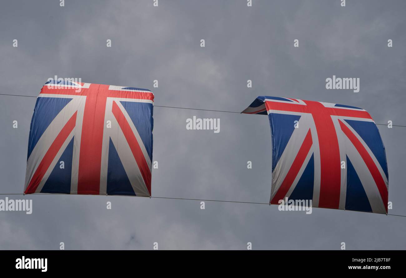 Union Jack flags up in the streets of Mayfair to commemorate Queen ...