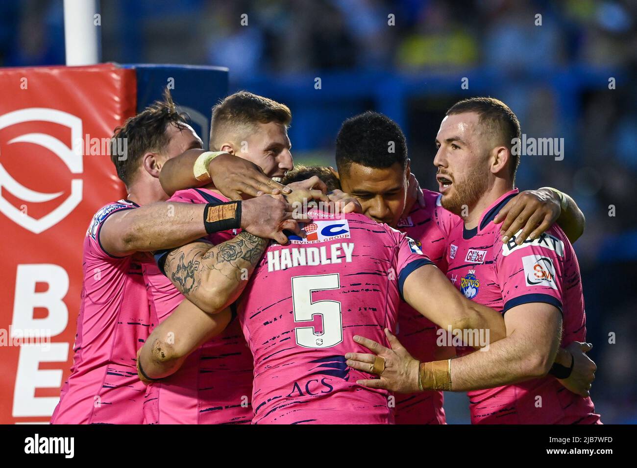 Ash Handley #5 of Leeds Rhinos celebrates his try Stock Photo - Alamy