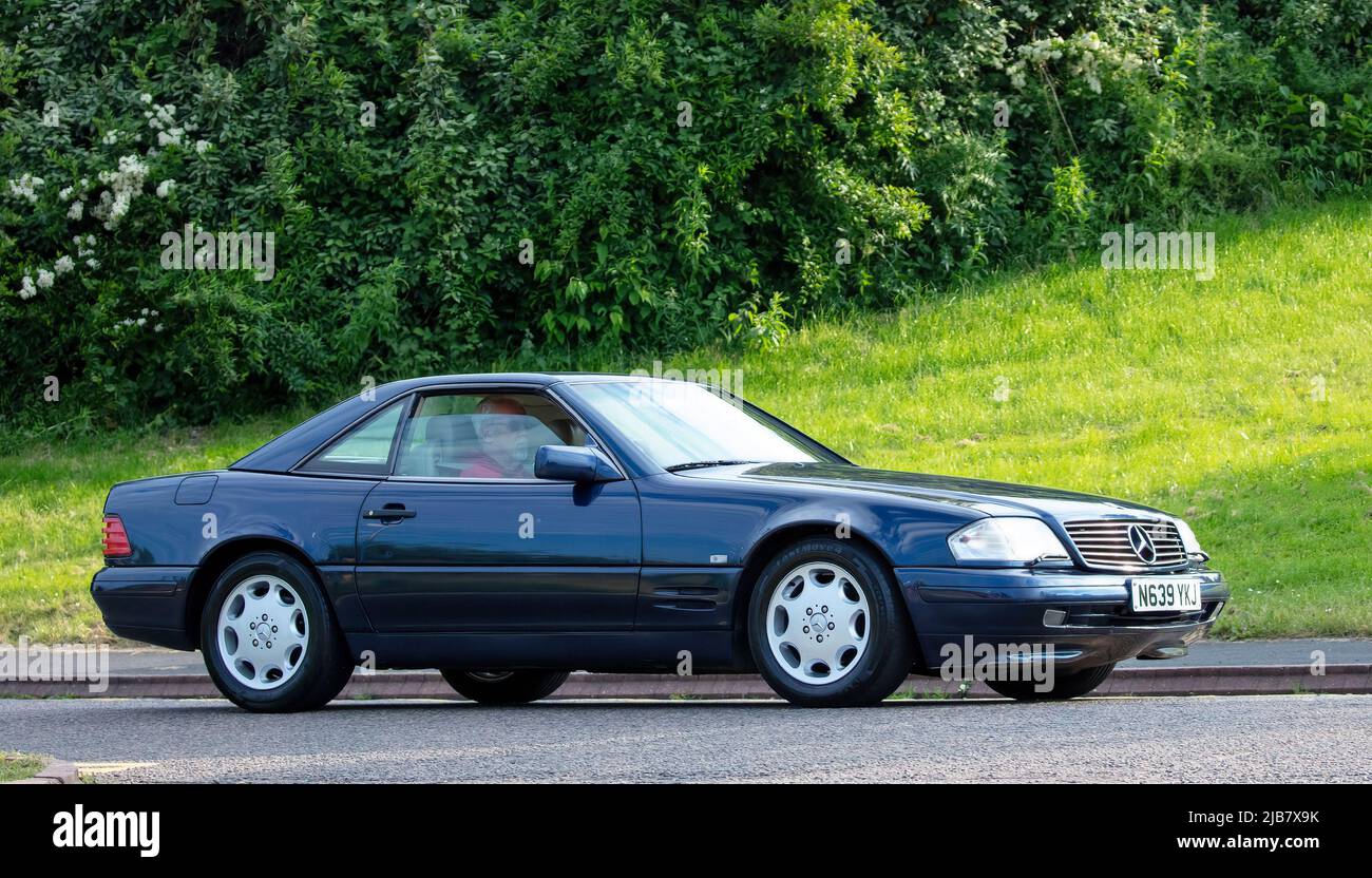 1996 dark blue Mercedes Stock Photo - Alamy