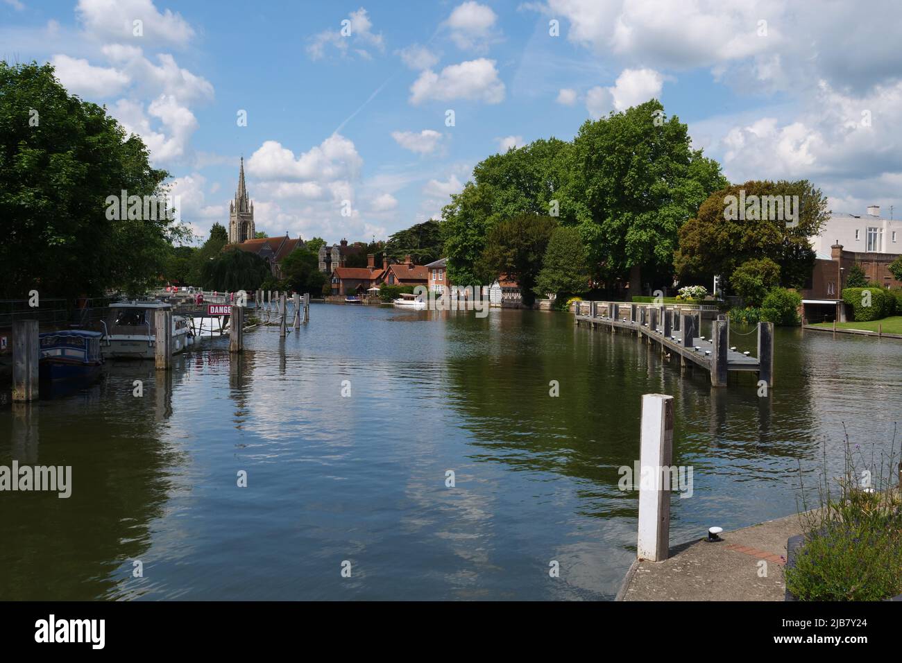 River Thames at Marlow Stock Photo - Alamy