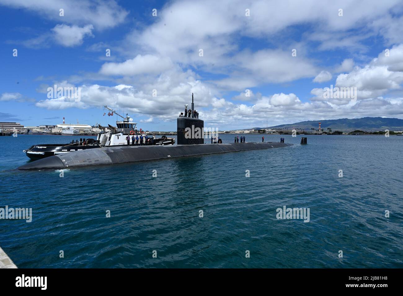 220602-N-SS492-1018 JOINT BASE PEARL HARBOR-HICKAM (June 2, 2022 ...