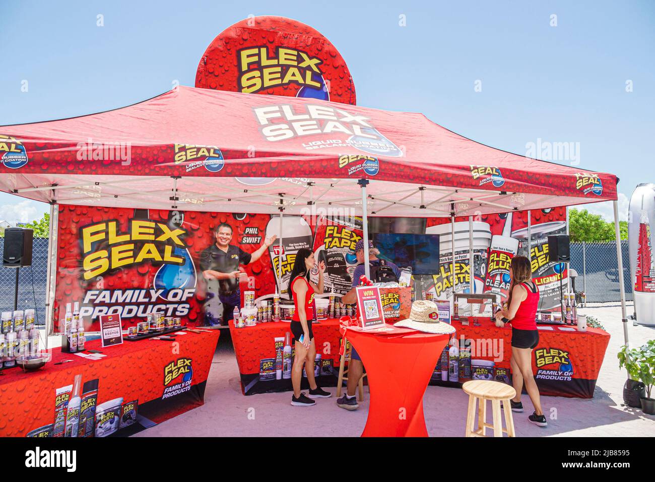 Exhibitor exhibitors stall stalls booth booths hi-res stock photography ...