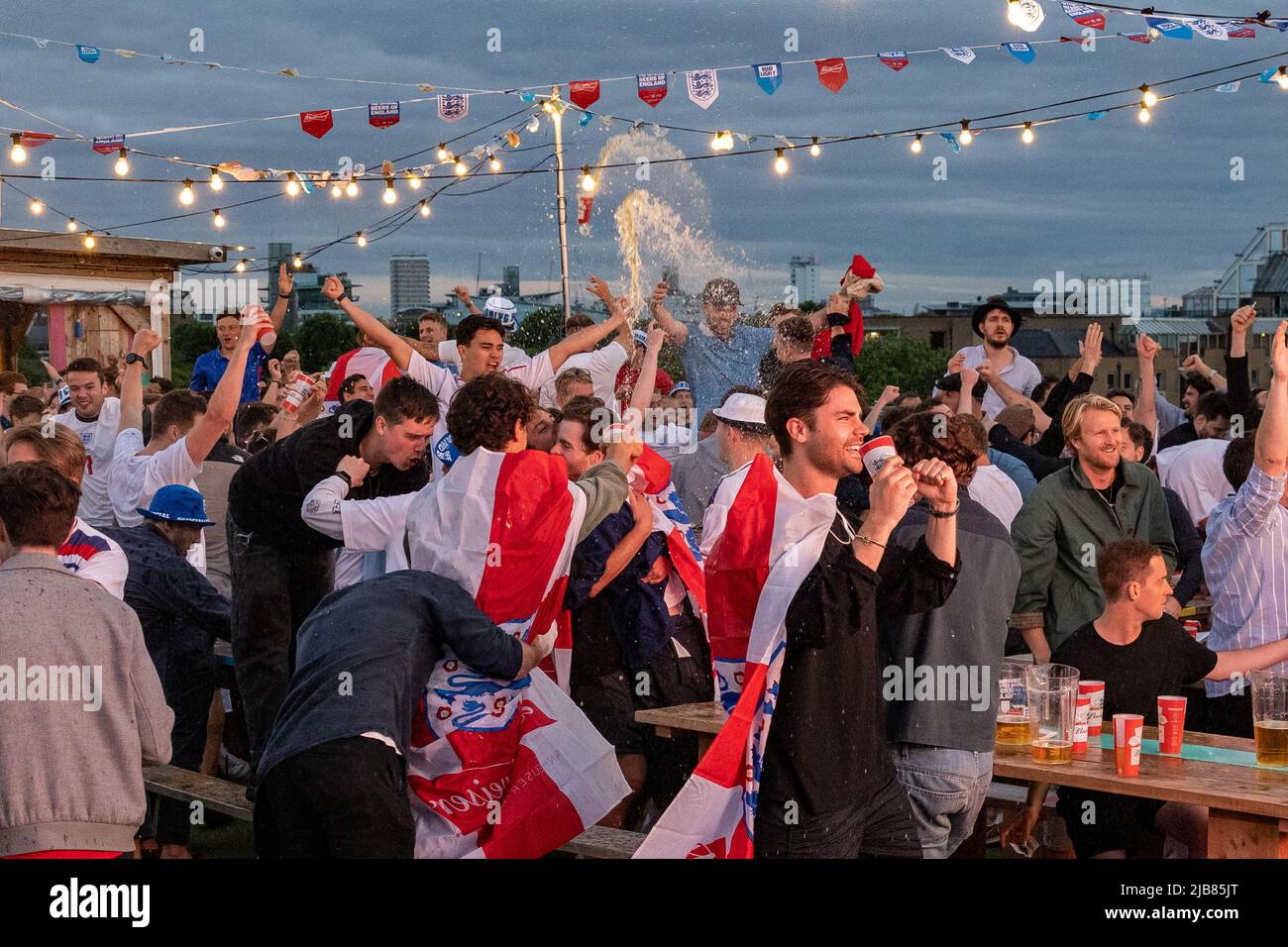 England football fans watch and celebrate the Euros match against the ...