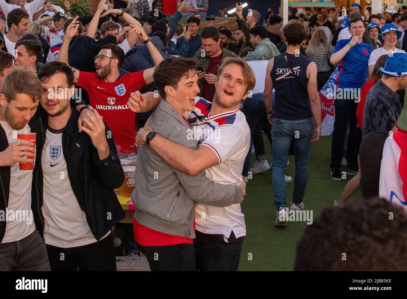 England football fans watch and celebrate the Euros match against the ...