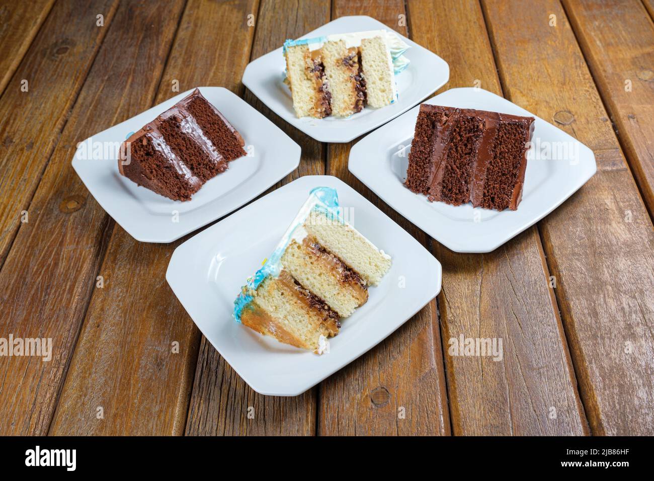 Layer cake slices hi-res stock photography and images - Alamy