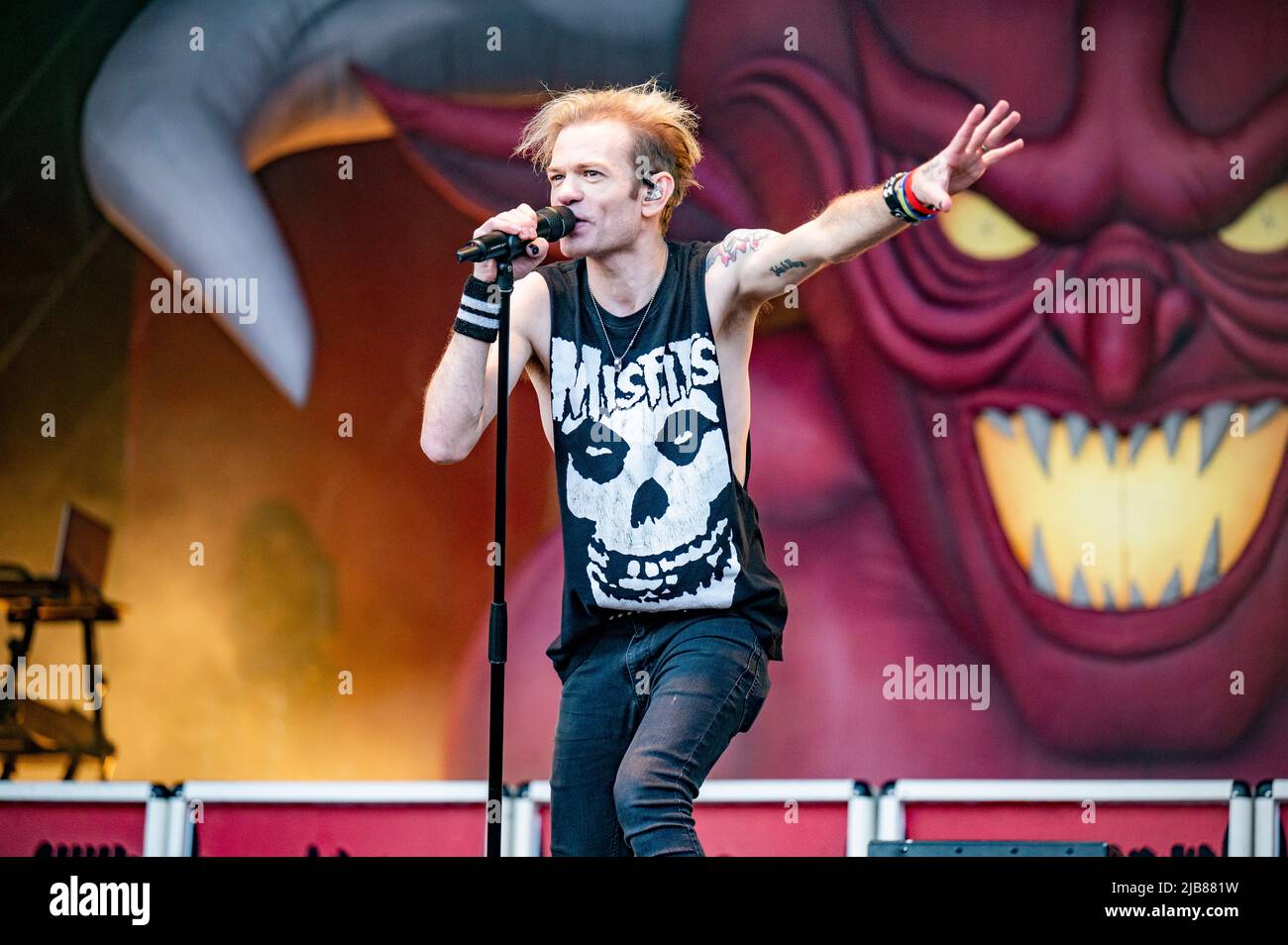Leeds, UK. 03rd June 2022. Jason McCaslin, drummer Frank Zummo ...