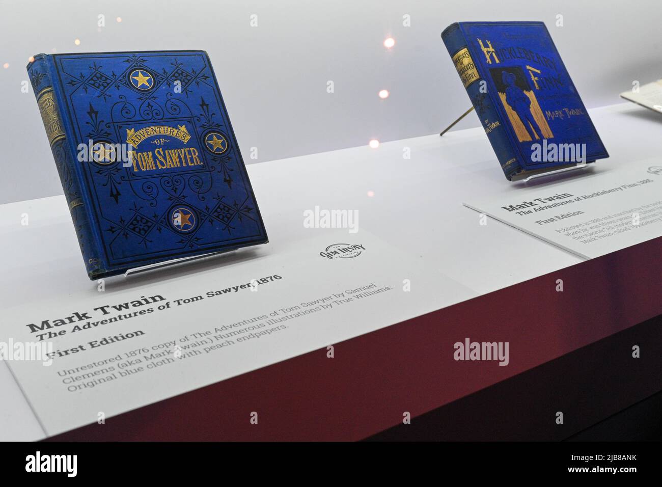 New york mark twain hi-res stock photography and images - Alamy