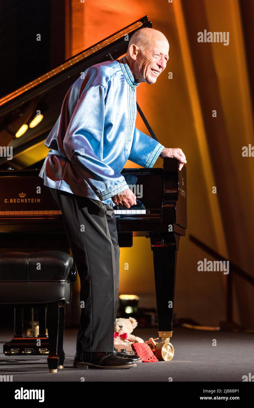 Cottbus, Germany. 03rd June, 2022. The Australian exceptional pianist ...