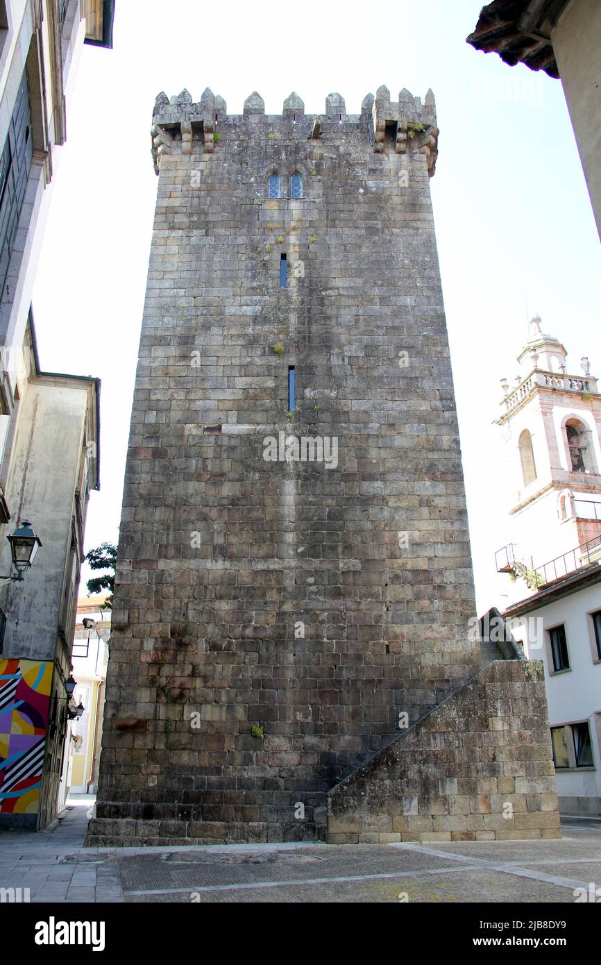 Medieval keep tower hi-res stock photography and images - Alamy